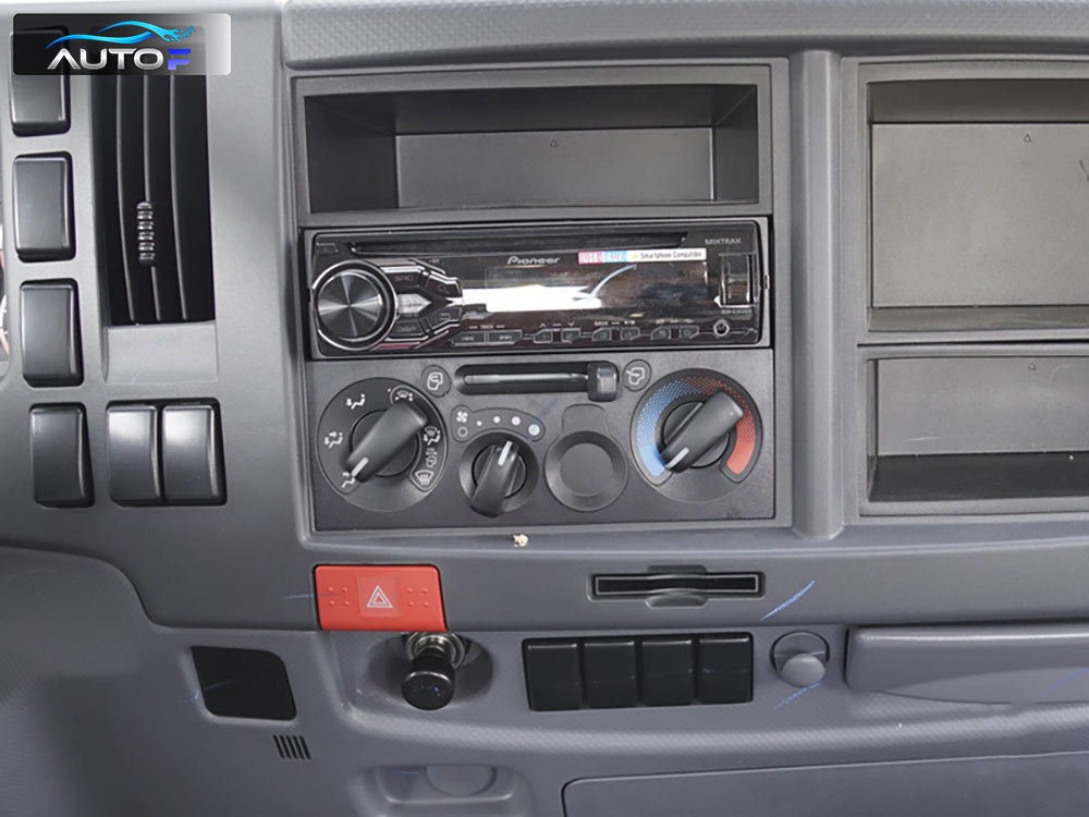 Isuzu FRR 650 (6.5 tấn - 6.7 mét): Thông số, giá bán và khuyến mãi (03/ ...